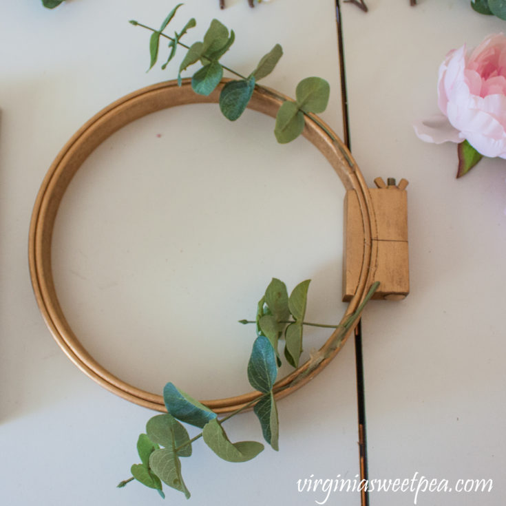 DIY Spring Embroidery Hoop Wreath - Sweet Pea