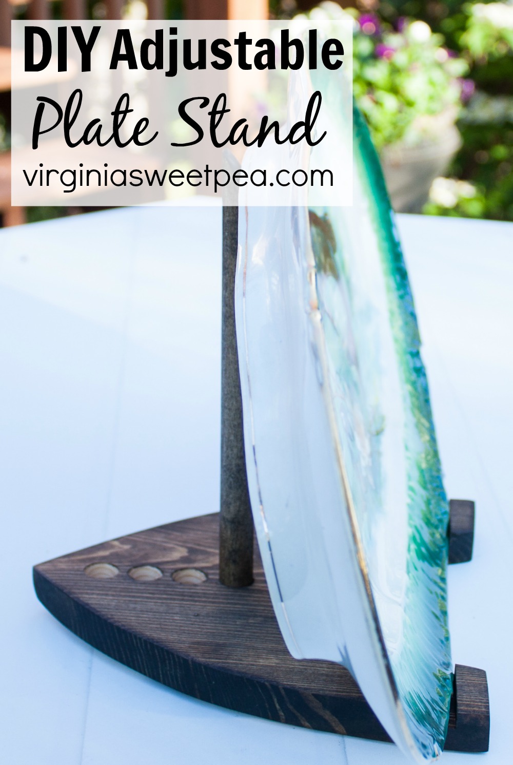 DIY Adjustable Wood Display Stand for Plates or Art - Sweet Pea