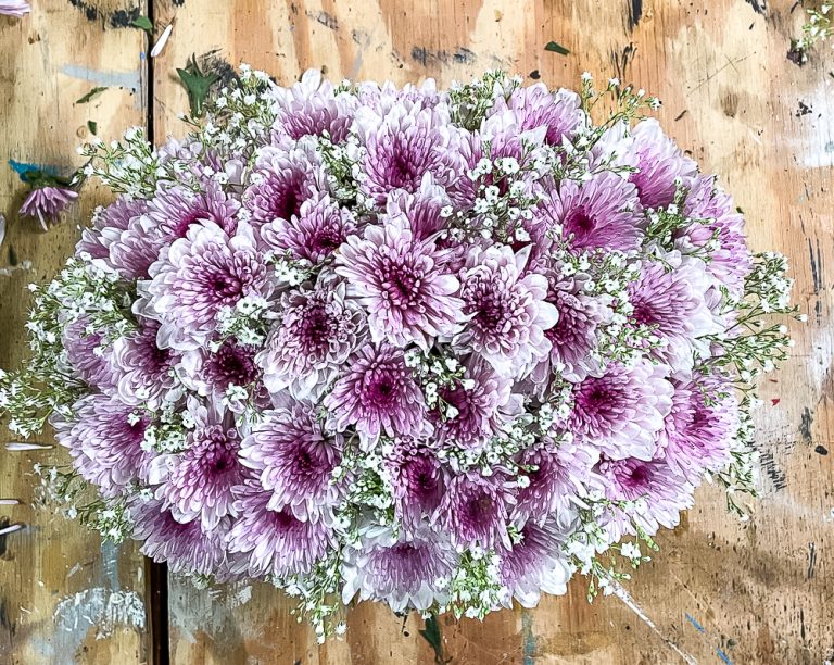 How to Make a Beautiful Flower Arrangement - Sweet Pea